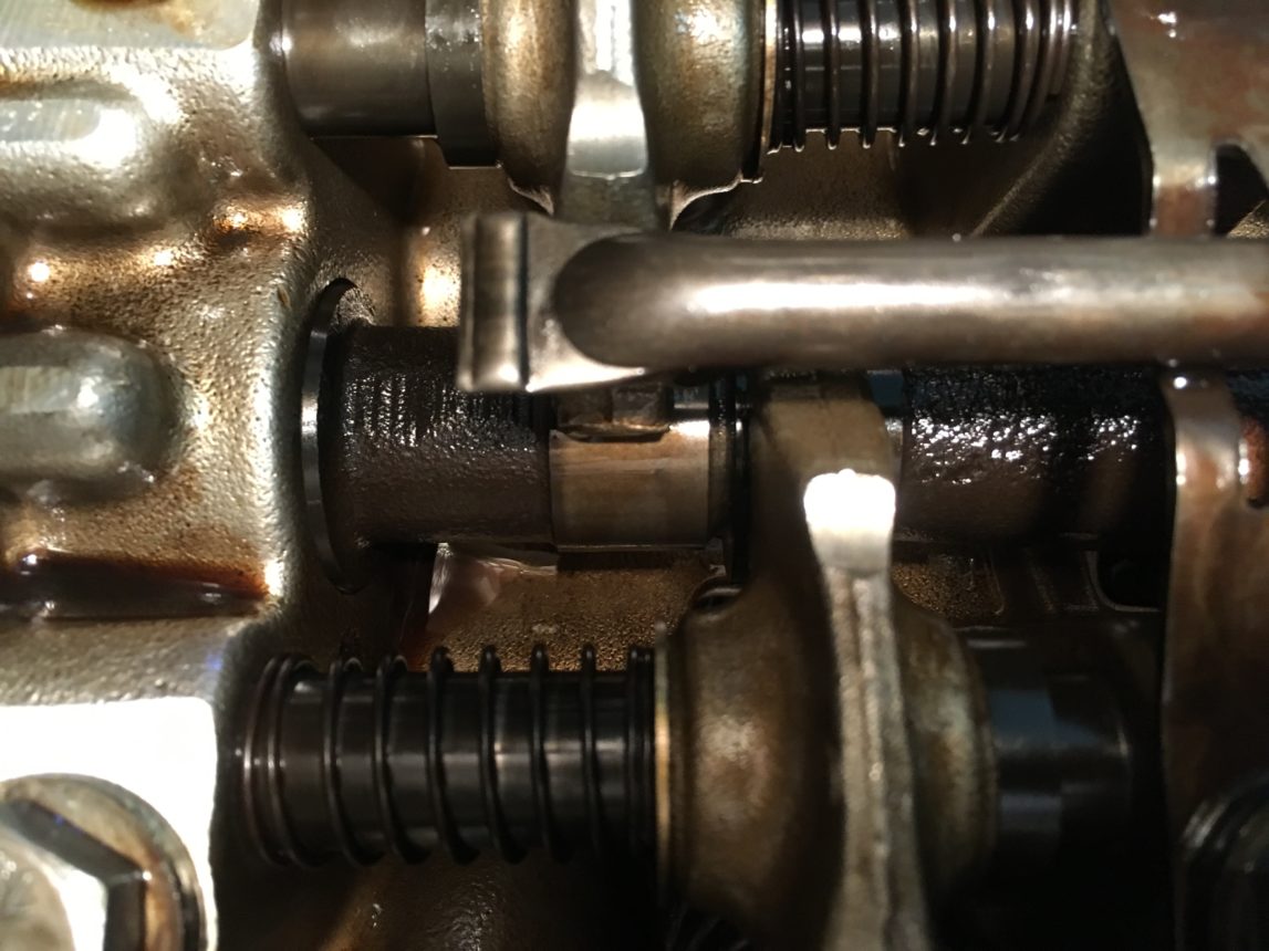 Valve Adjustment On BMW Single-Cam Engines - BimmerLife