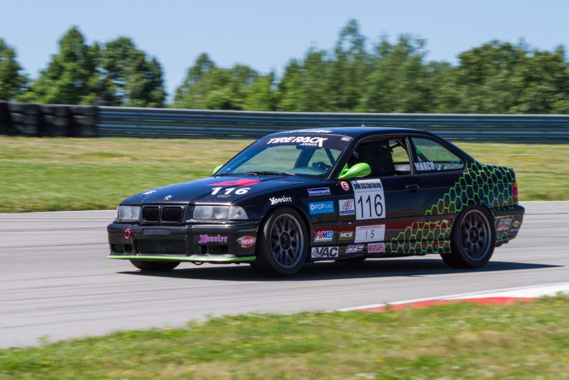 Seventy-One Club Racers Run At PIRC - BimmerLife
