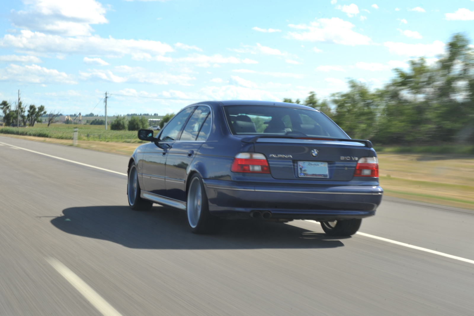 A Retro E39 Road Test - BimmerLife