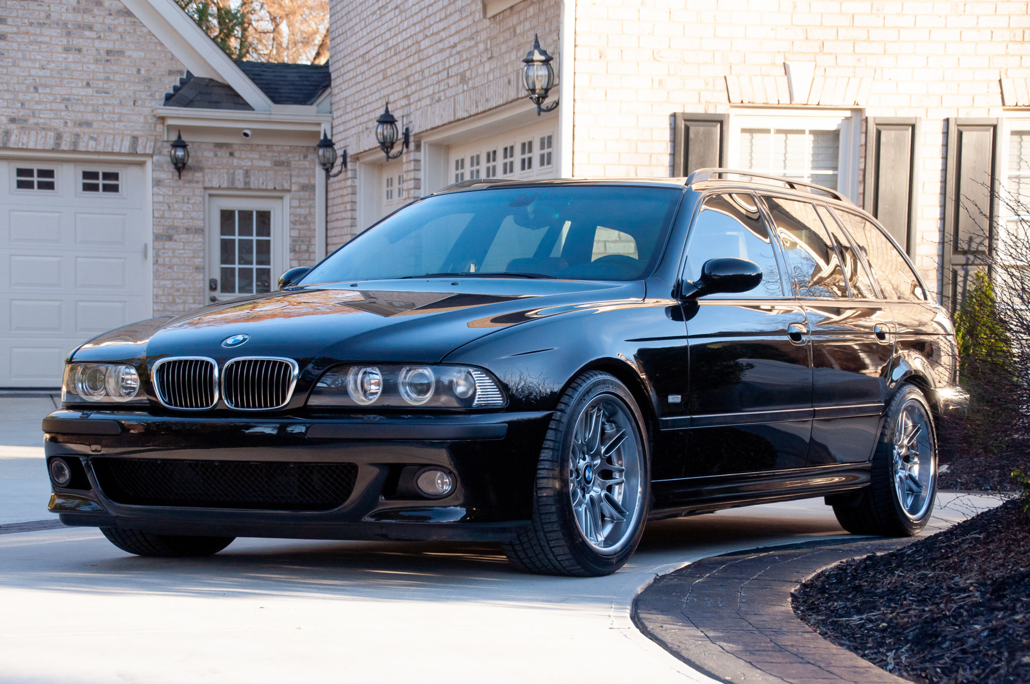 E39 M5 Touring Corrects BMW s Oversight BimmerLife E39 M5 Touring Corrects BMW s Oversight BimmerLife