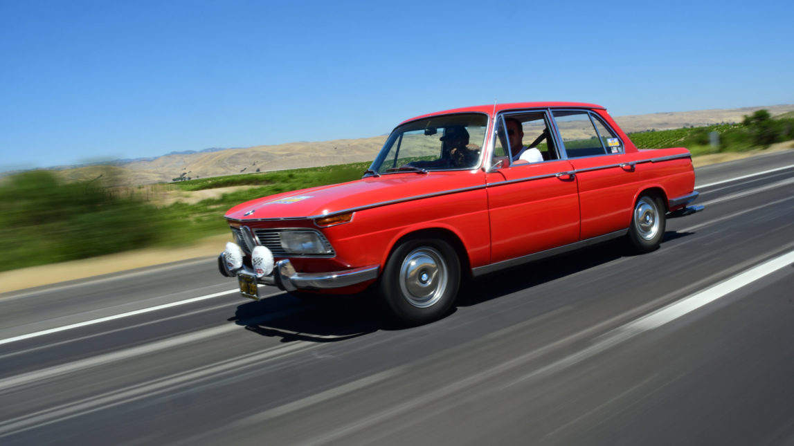 Capturing The Perfect Rolling Shot - BimmerLife
