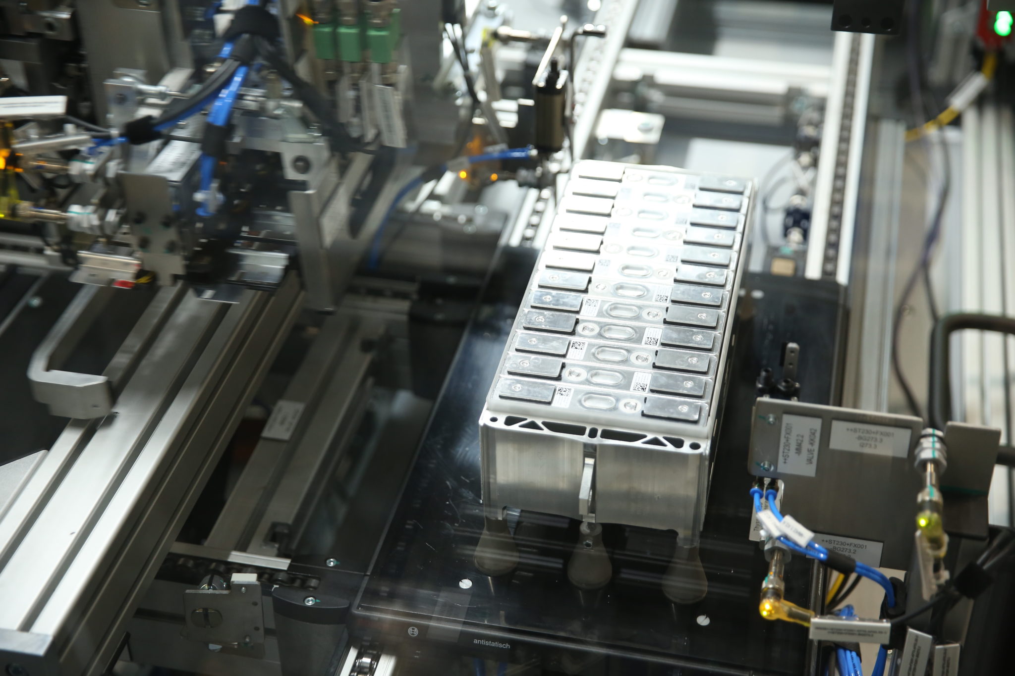 Solid State Batteries In Development At Bmw Bimmerlife