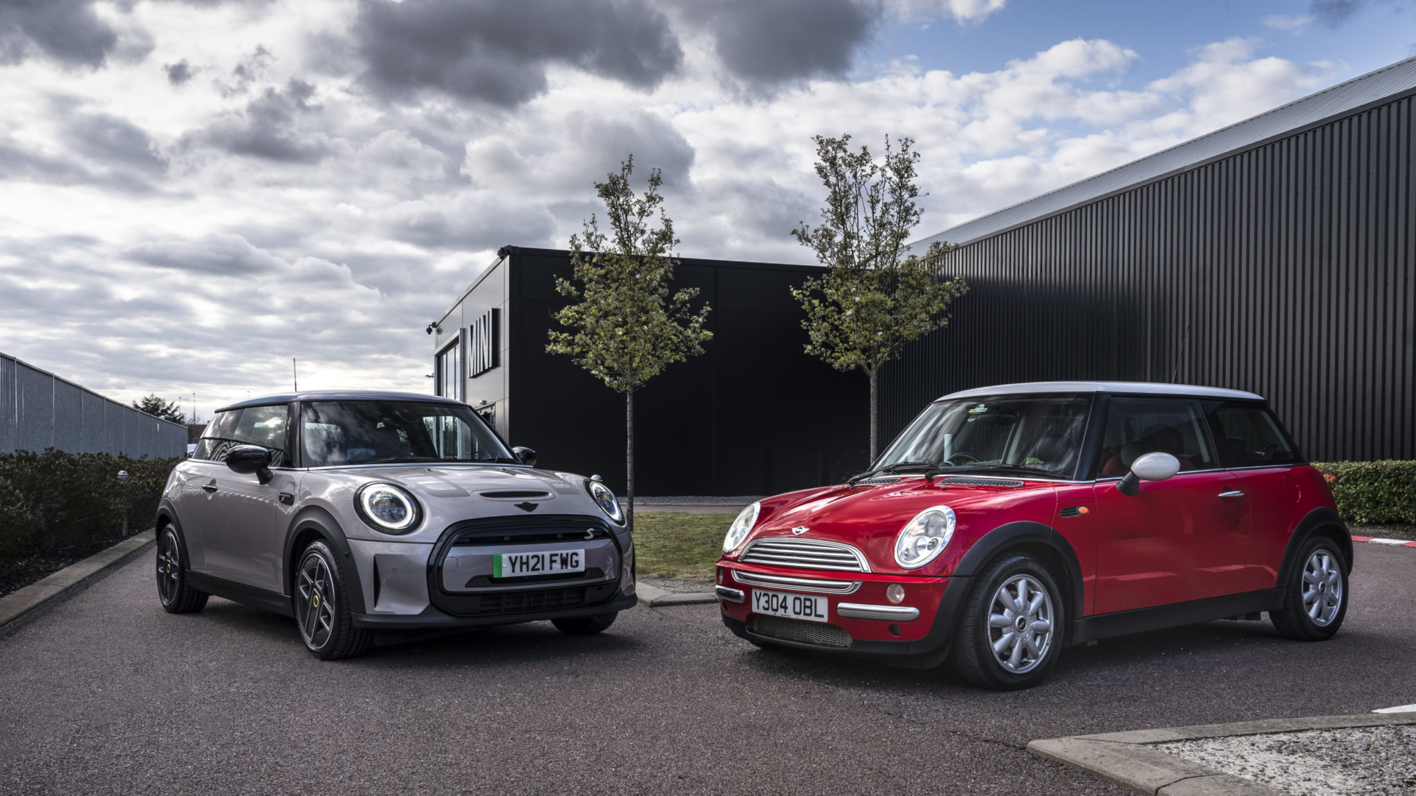 BMW Celebrates Twenty Years Of Mini Production - BimmerLife