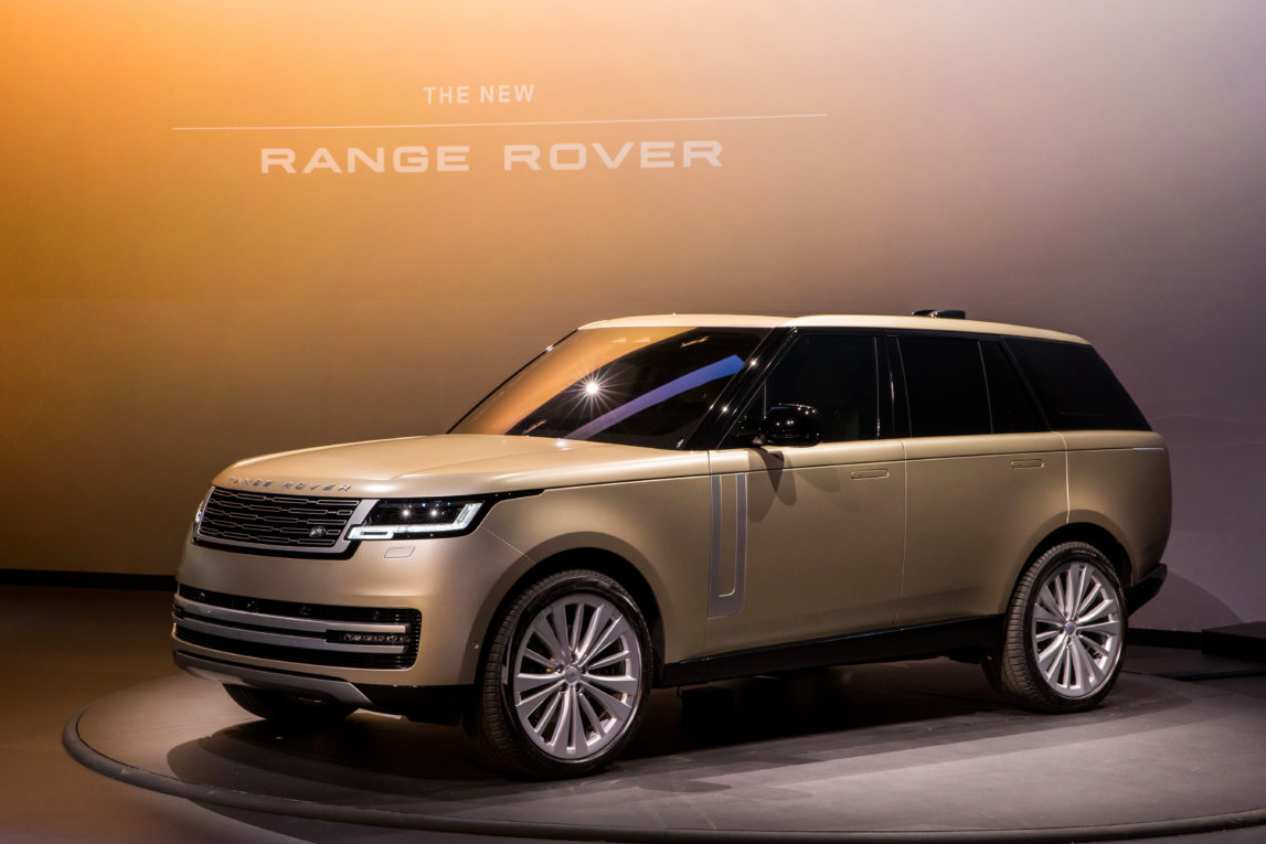 Report: Upcoming Range Rover Sport Will Use BMW V8 Engines - BimmerLife