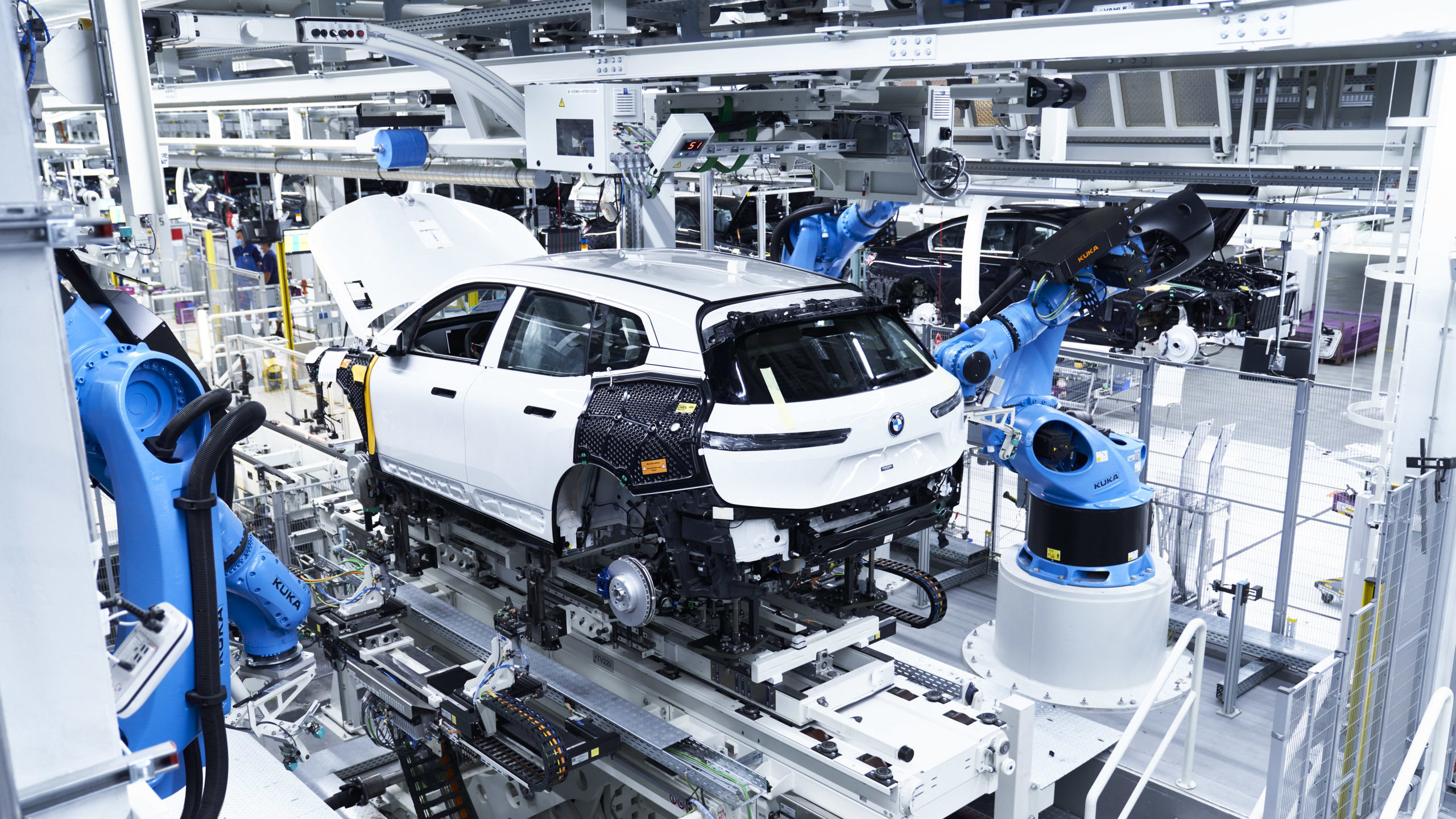BMW Invests In Munich-Based Kinexon For Process Automation - BimmerLife