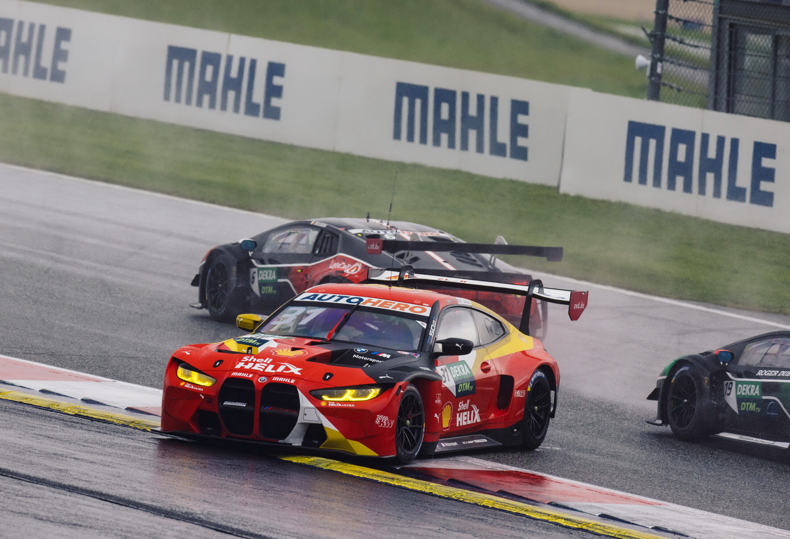 Rough Weekend For DTM Points Leader - BimmerLife