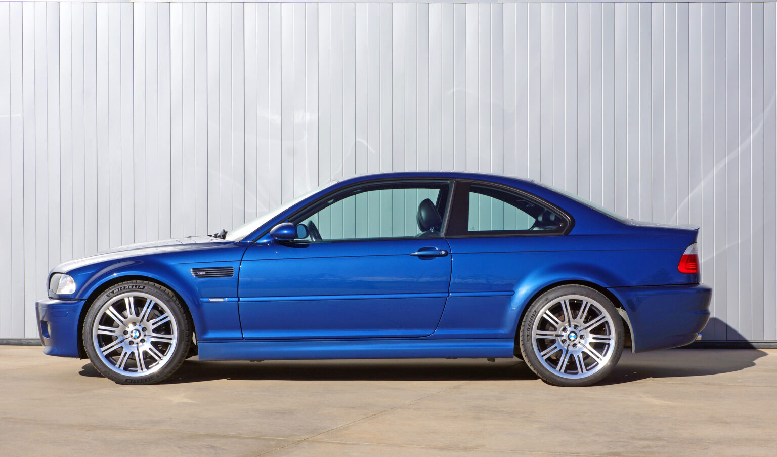 BMW E46 M3 Versus Porsche 996 911 Carrera 4S - BimmerLife