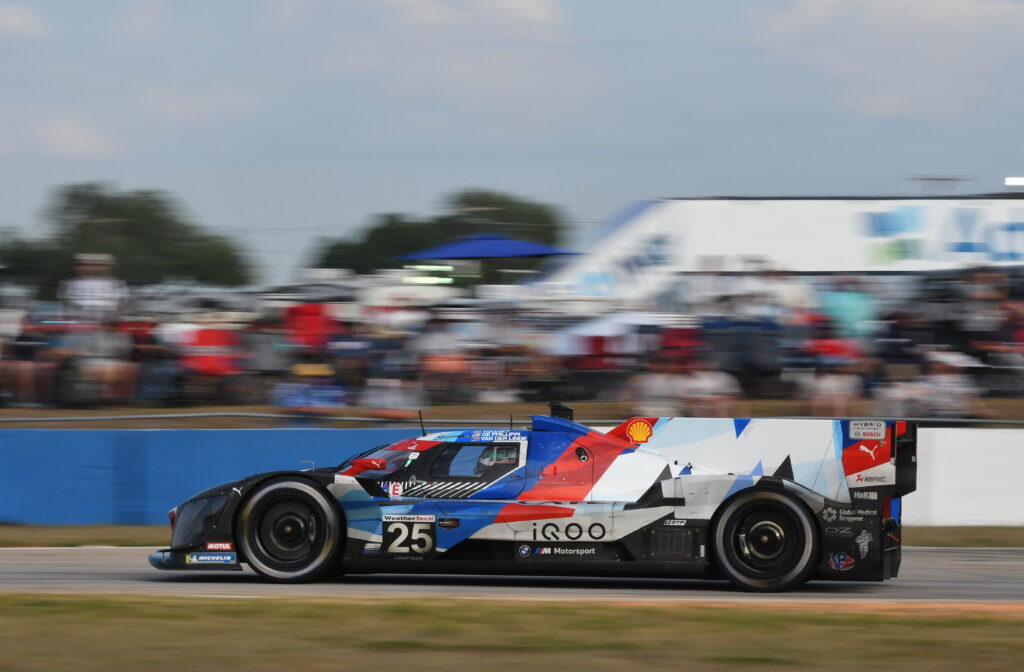 BMW Finishes One-Two In GTD Class At Sebring, Second In GTP! - BimmerLife