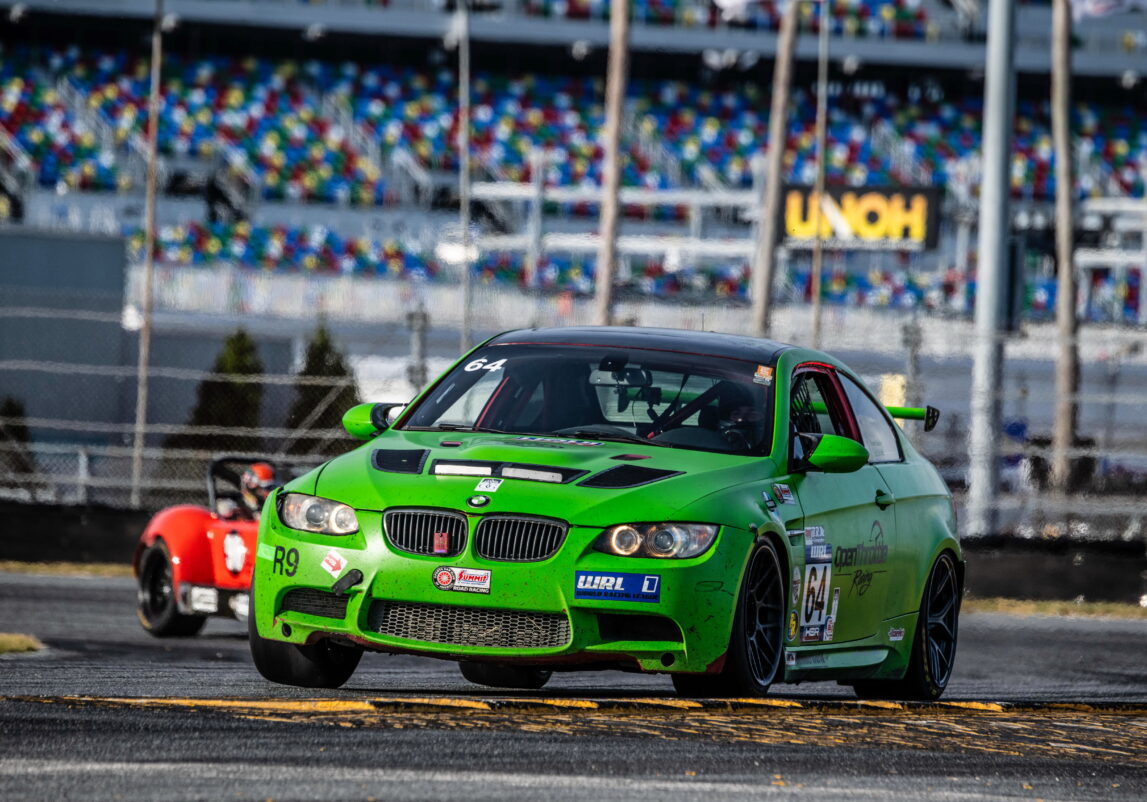 BMW Classics Take To The Track In Daytona HSR Race - BimmerLife