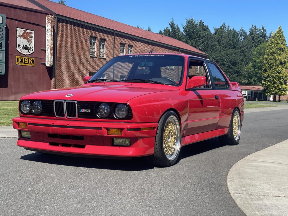 The Right Stuff: Chris Dunbar’s 1989 E30 M3 - BimmerLife