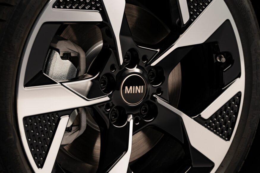 ICE ICE Baby—The New 2025 MINI Cooper and Cooper S - BimmerLife
