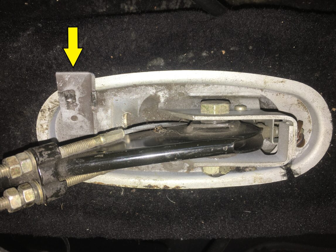 Fixing Sharkie's Broken E-Brake - BimmerLife