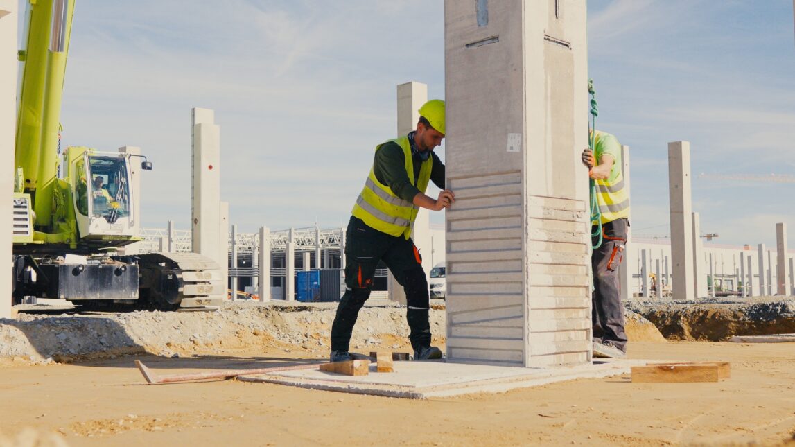 BMW Assembles Battery Assembly Plant in Bavaria - BimmerLife