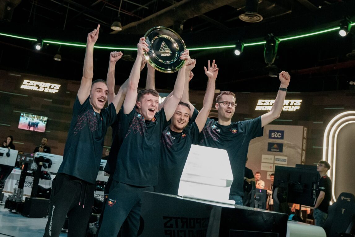 Sebastian Job Wins 2024 Esports Awards "Sim Racer of the Year” - BimmerLife